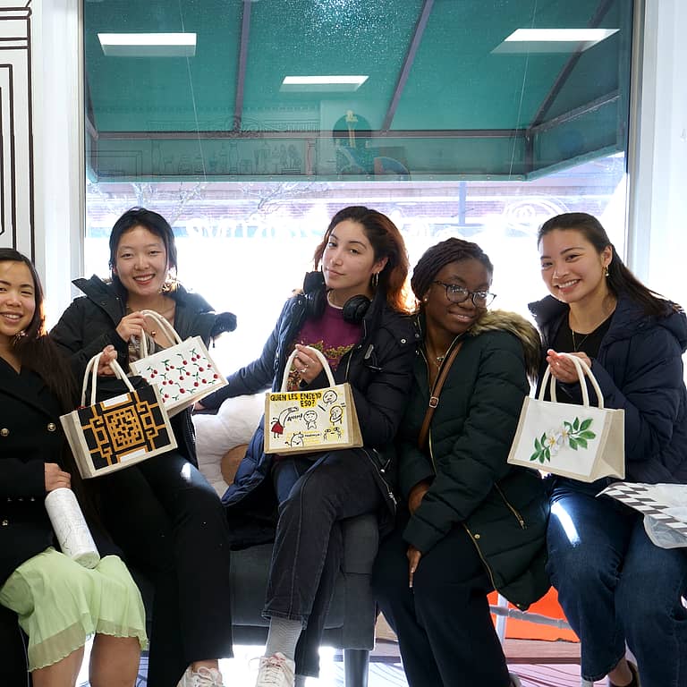 Crafts Zone - Wonderfund of Massachusetts